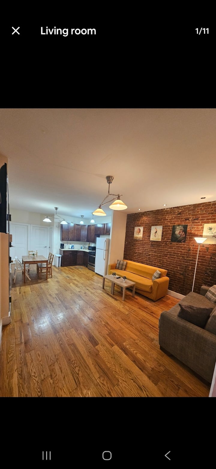 Beautiful 4 Bedrooms Near Subway - New York