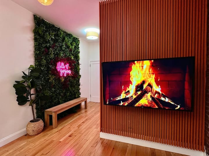 Cozy 2 Bedroom In Private Residence