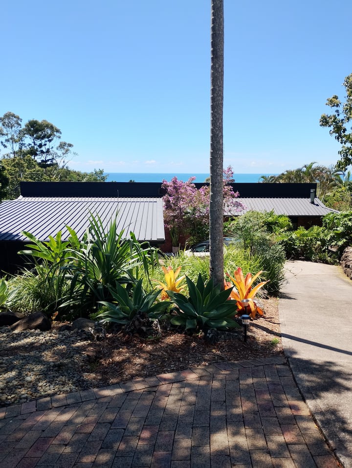 Ocean Views
See The Sea

5 Night Minimum Stay - Mullumbimby