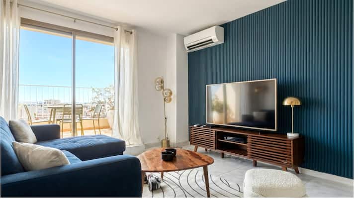 Le Corneille - Climatisation Et Terrasse à Toulon - Toulon