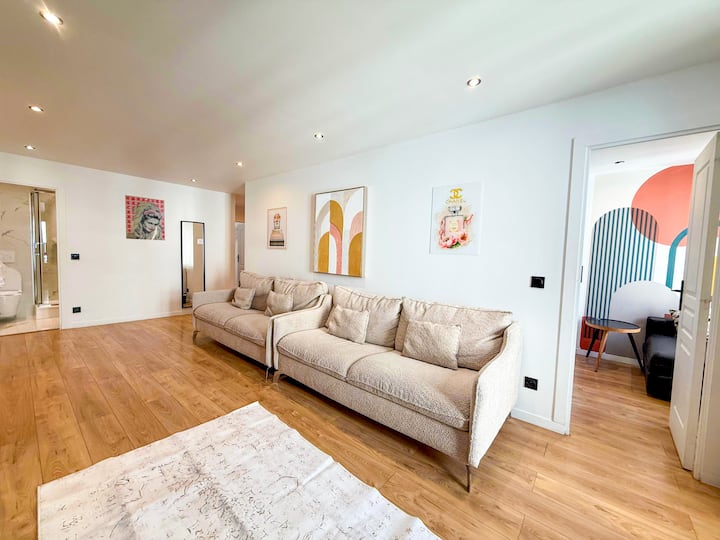 Urban Flat 103 - Spacious Flat Near Grands Bouleva - Paris