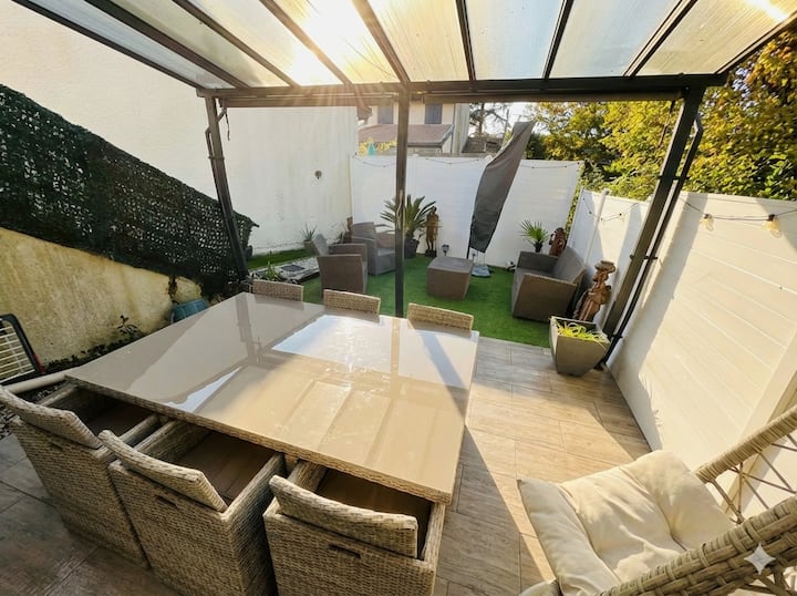 Studio Terrasse & Parking Gratuit 10 Mn Bordeaux - Talence