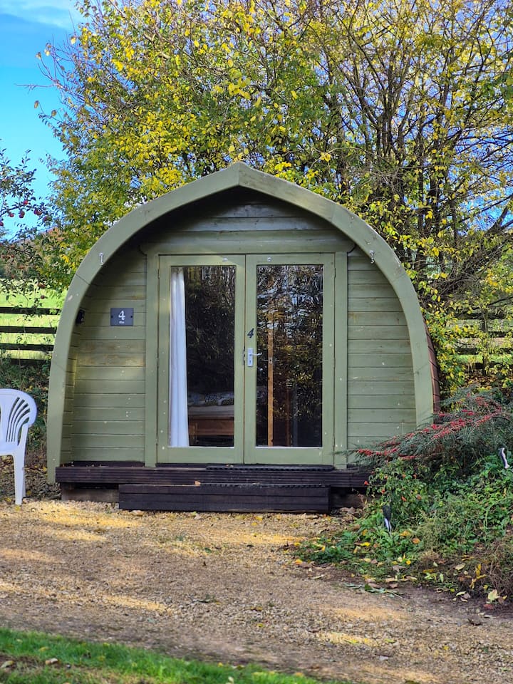 Elm 4 - Chipping Campden