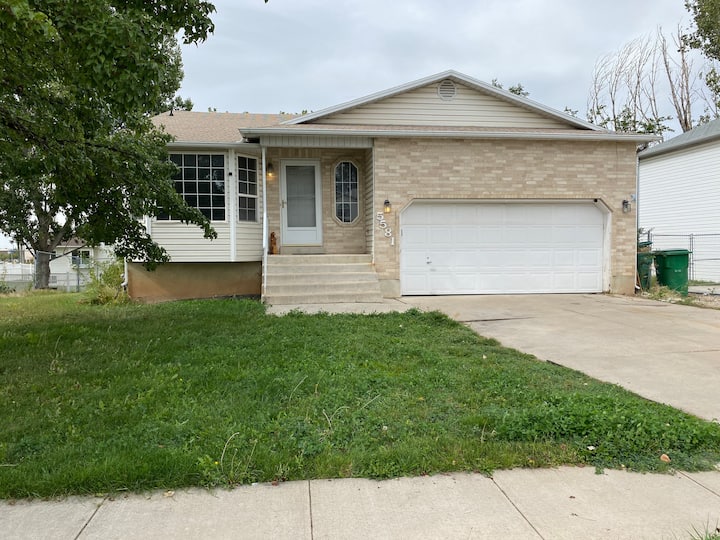 Home Away From Home - Riverdale, UT