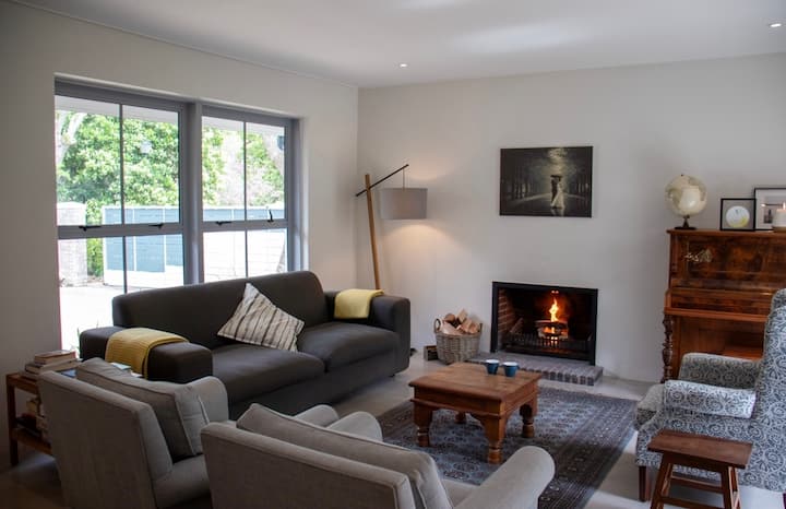 Family Home In Stellenbosch - Stellenbosch