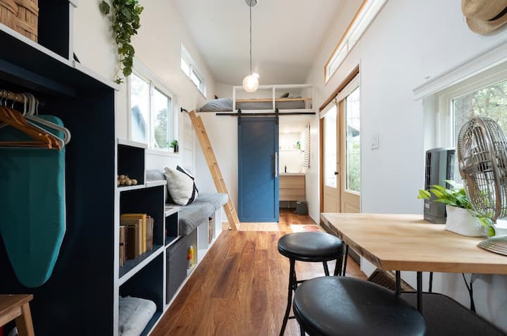 Tiny House - Walk To 6th, Coffee, Tacos, More! - Crestview - Austin