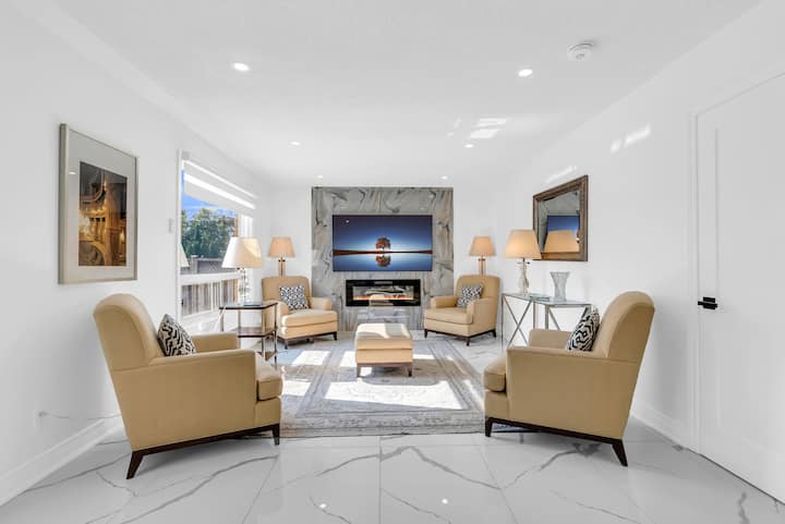 Family-friendly Retreat, 5 Mins To Square One Mall - Toronto