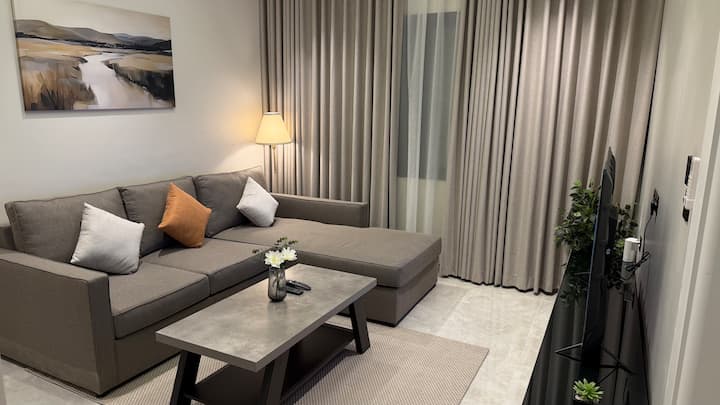 استديو راقي | بمدخل ذكي وقريب من الجسر والبحر - Dammam