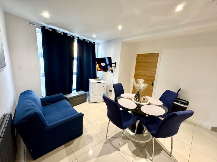 Stylish 2 Bedroom Flat In Tower Bridge - Central London