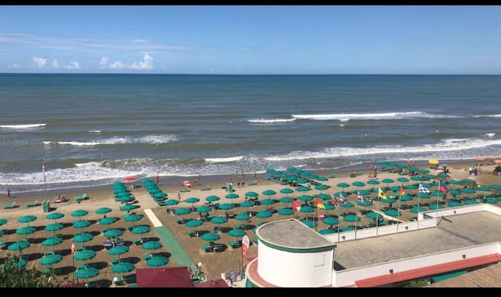 Villino A 800 Mt Dalla Spiaggia - Anzio