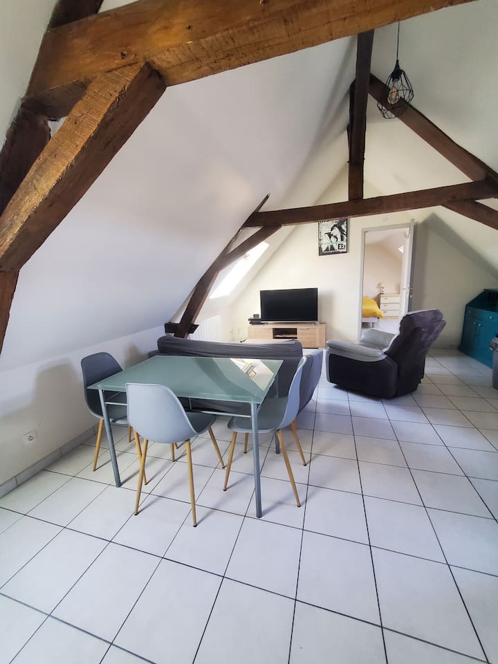 Appartement 2 Chambres Doubles, Deuxième éTage - Bourgueil