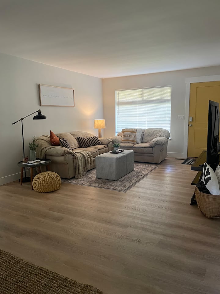 Modern Home In Central Yakima - Yakima, WA