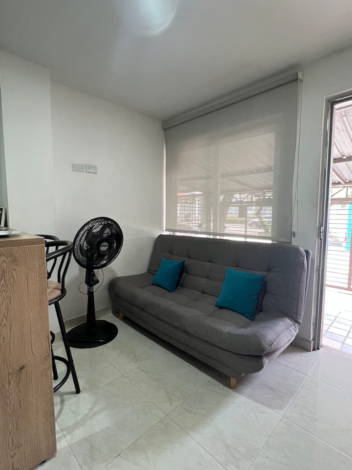 Apartaestudio Duplex Con Aire Acondicionado - Neiva