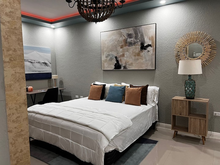 Apartment In Kingston - Kingston, Jamaica