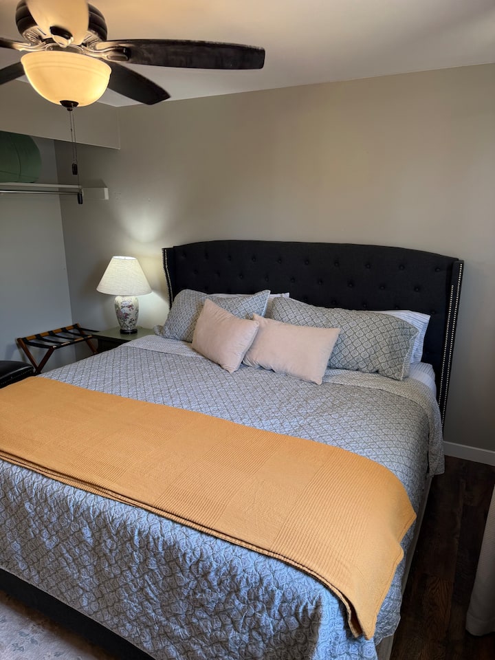 Whole House In The Valley Close To Usana + Airport - West Valley City, UT