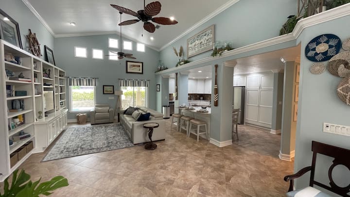 Pool | King Bed | Patio | Grill | Workspace - 墨爾本