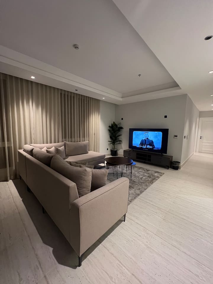 Majdiya 125 King Salman Dist | 2br • Gym • Pool - Riyadh