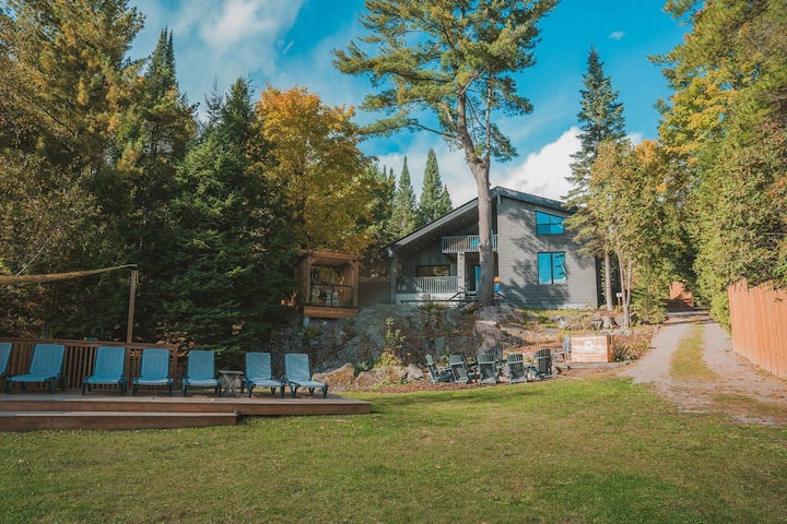 The Lost Lakehouse - Come & Get Lost - Ontario