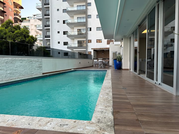 Modern And Spacious | Gym & Pool - Santo Domingo