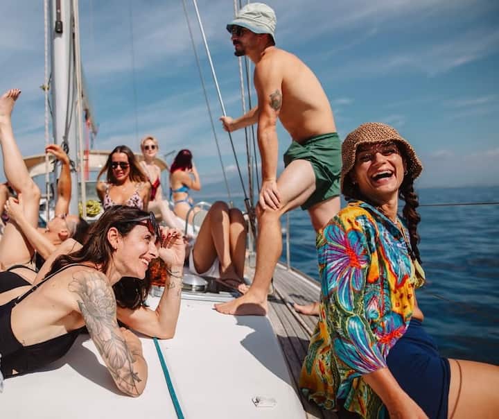 Sorrento & Capri: Yacht, Relax E Party - Pompei