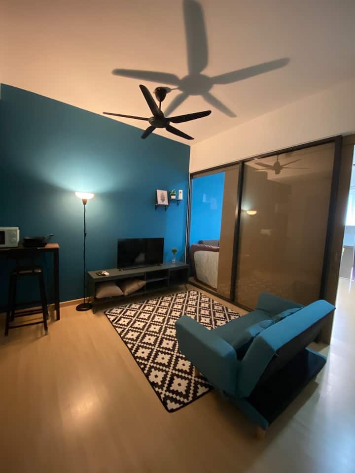 Cozy Unit And Walking Distance To Mrt - Petaling Jaya