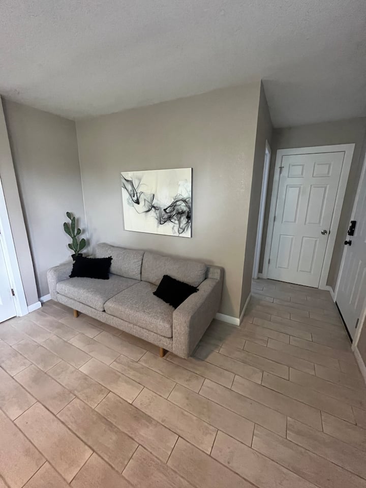 Modern Comfy Getaway! - Tempe, AZ