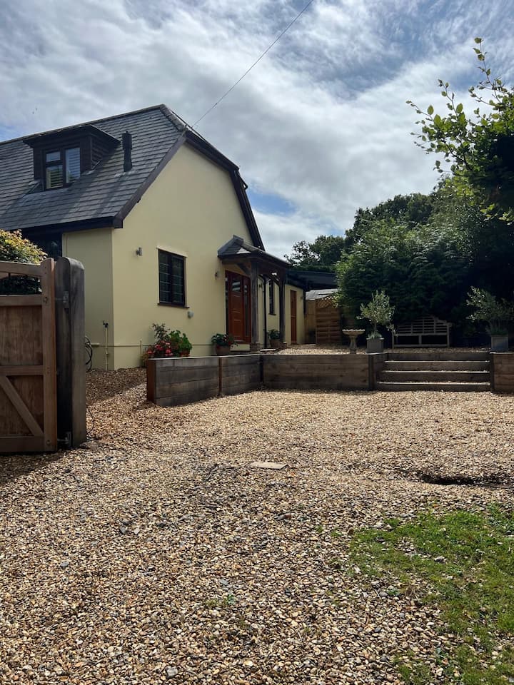 Ensuite Bedroom In New Forest With Use Of Hot Tub - Ringwood