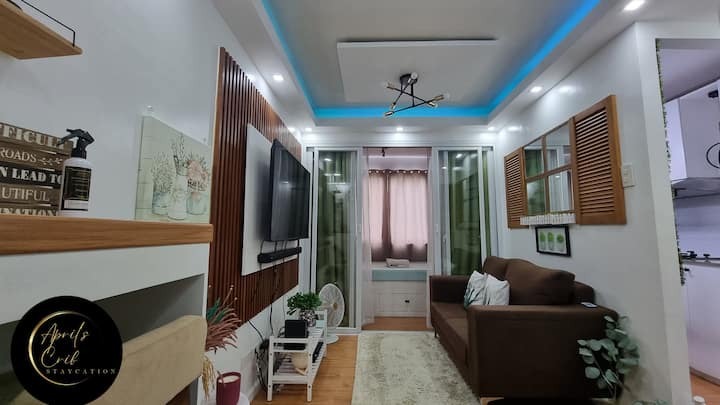 La Frontera Staycation Beside Enchanted Kingdom - Cabuyao