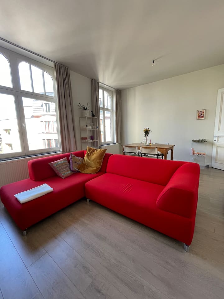 Sunny And Authentic 1 Bedroom Apartment - Ghent (Belgium)