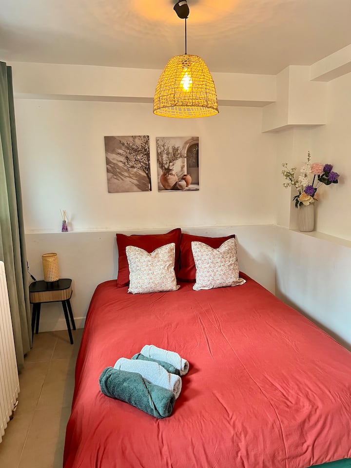 Nid Douillet Nature Entre Paris Et Cdg - Gagny