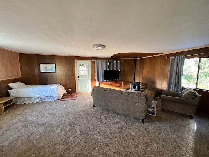 Fisherman’s Guest House - Klamath, CA