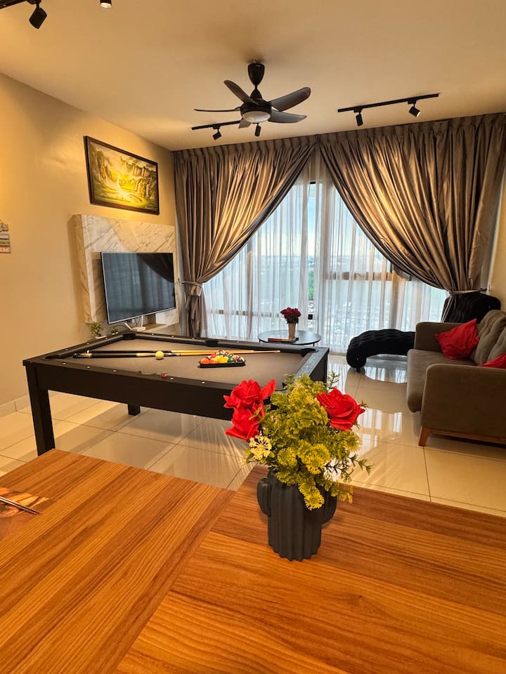 Sogo Apt/indoor Pool Table
65”smart Netflixyoutube - Johor Bahru