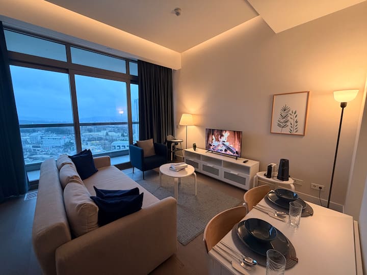 Luxury House With Bosphorus View. Near To Metro - Maslak