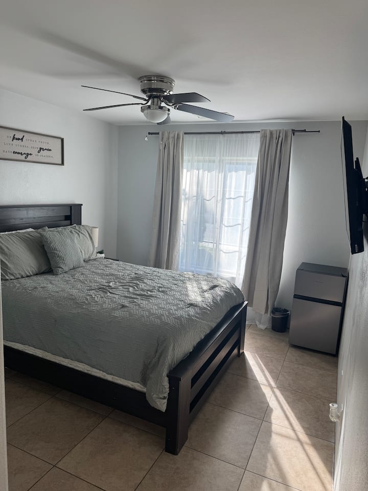 Brianna’s Private Casita - Coachella, CA