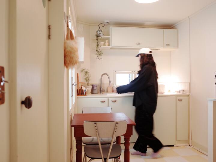 찰스앤그레타 | 생일같은 하루 | Private 2rooms (외부유료주차) - Seoul