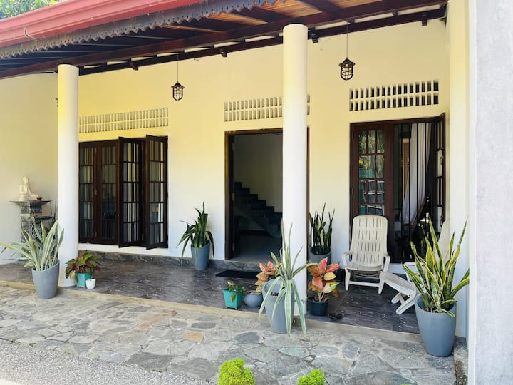 Villa House Near Beach 10minwalk - Bentota