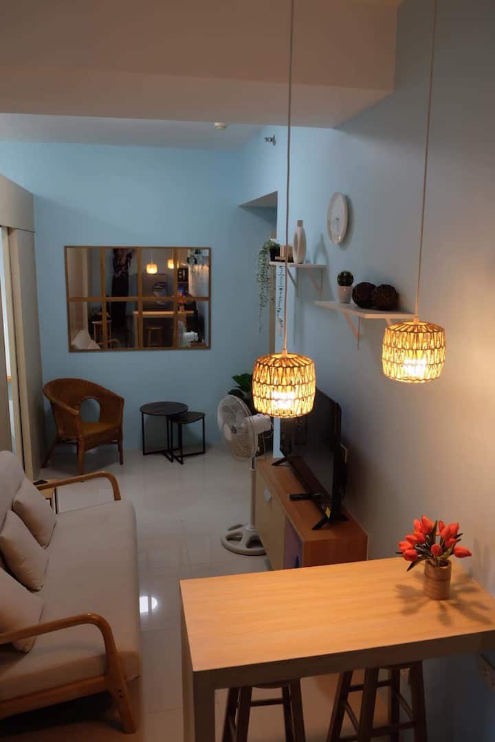 Aries' Skyline Sanctuary - Quezon City