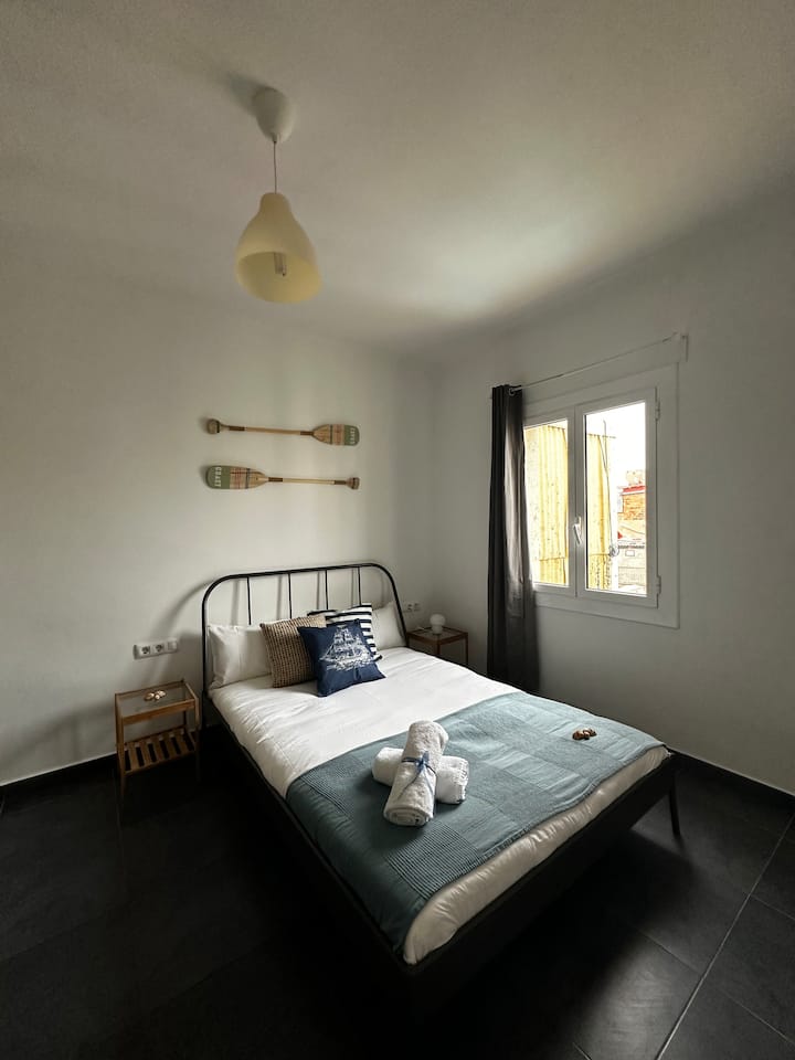 2 Bedroom Flat Near Ramblas N The Sea Min 32 Days - Barcelona
