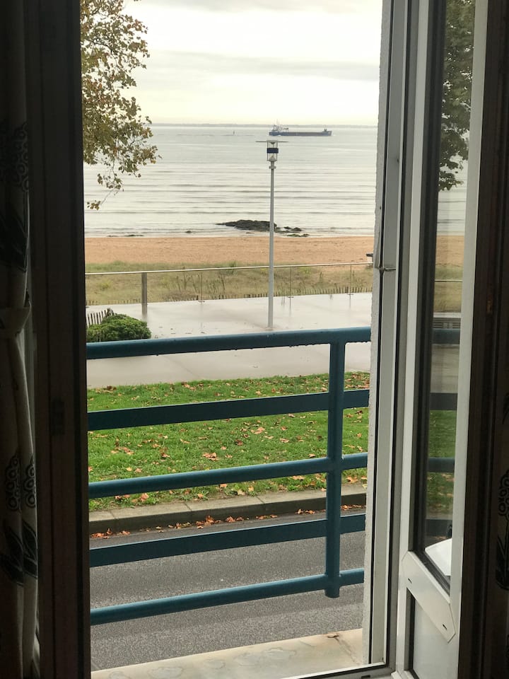 Plage Et Centre-ville Restaurant - Saint-Nazaire