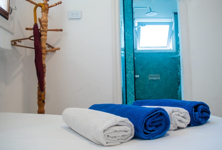 Buganvilia Village. Small Room And A Big Garden - Varadero