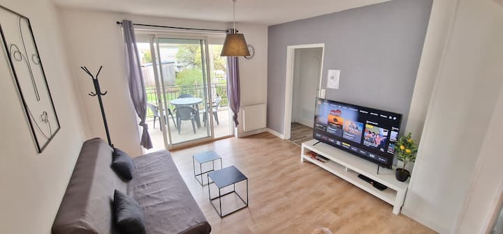 Maison Aurillac - 3 Chambres - Parking Gratuit - Aurillac