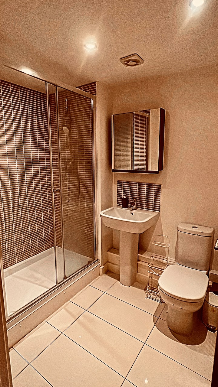 Charming Studio Flat In Harrow - Harrow