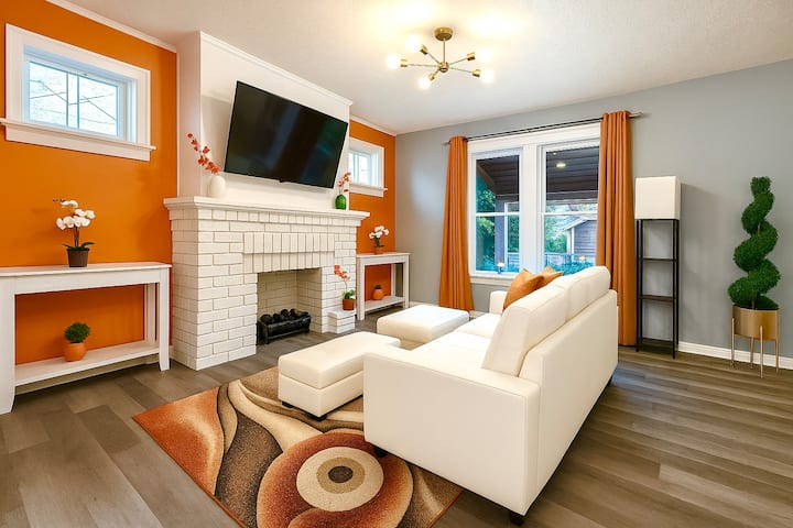 Sunstone Retreat • Stylish 1br | 9 Min To Downtown - Parma, OH