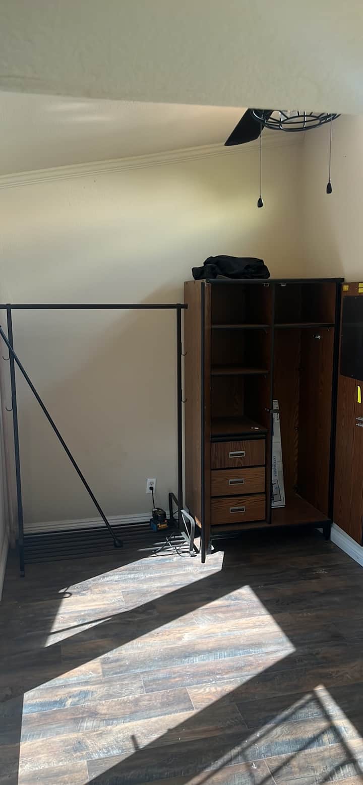 It’s A Room Size 8x12 - Hesperia, CA