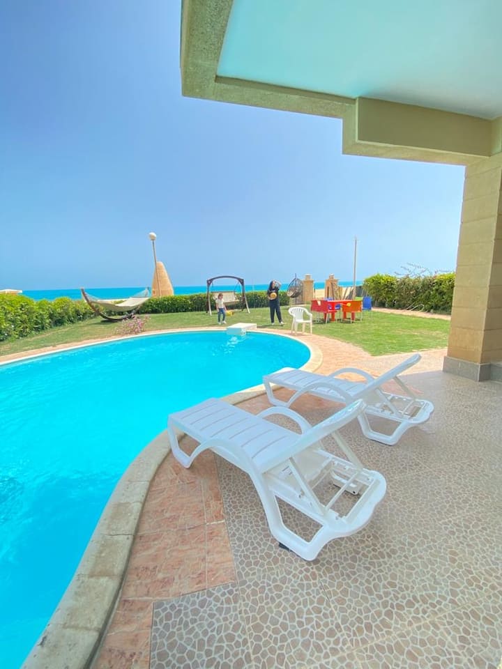 فيلا 5 اول صف بحر مارينا الساحل - Égypte