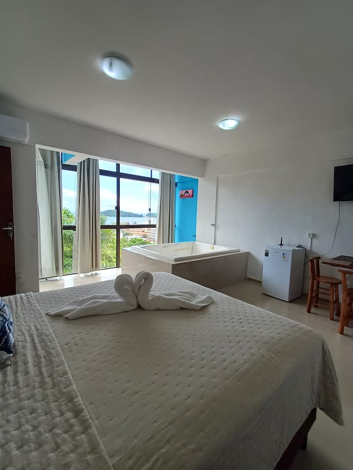 Suíte Atlântica Com Banheira De Hidromassagem - Bombinhas