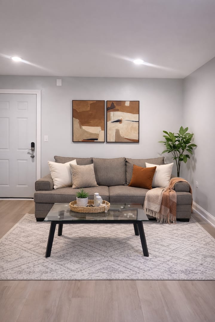 Modern 2br Apt Near Chicago/ Free Early Check-in! - Scottsdale - Chicago