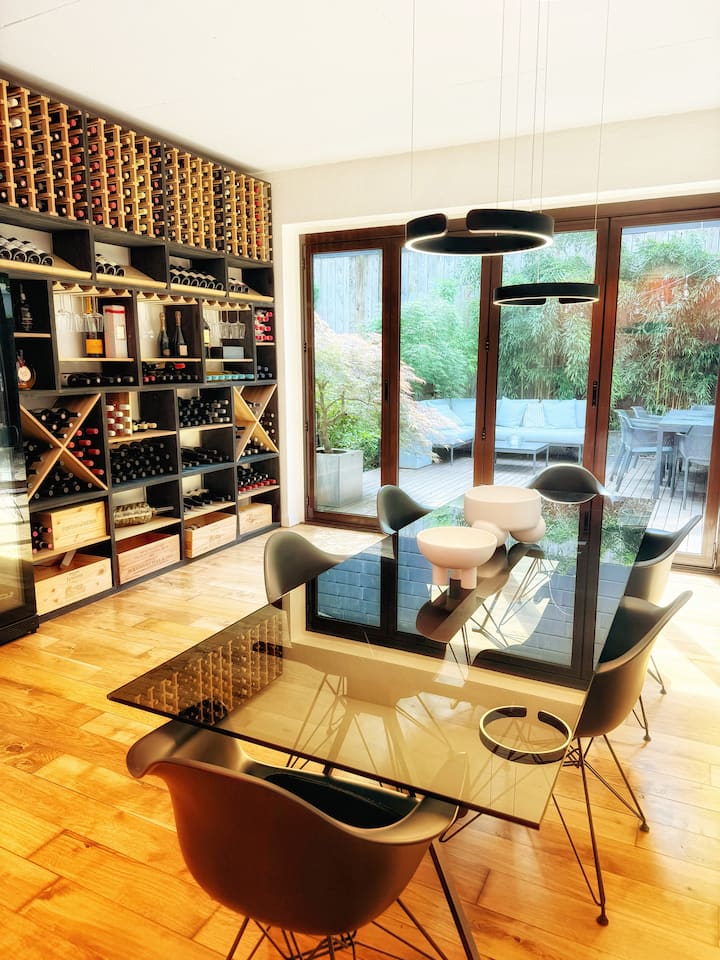 Gästebereich In Stylischem Innenstadt-fabrik-loft - Düsseldorf