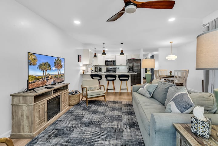 Cozy Condo In Surfside Book Your Summer Stay Now! - Surfside Beach, SC