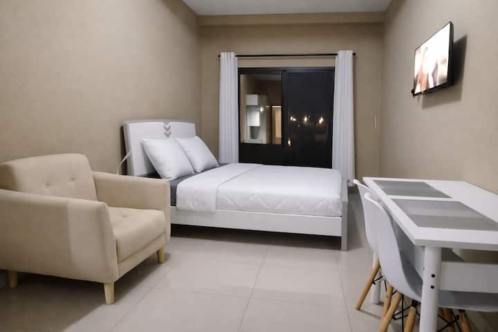 Studio éQuipée Avec Vue Sur La Montagne - Antananarivo